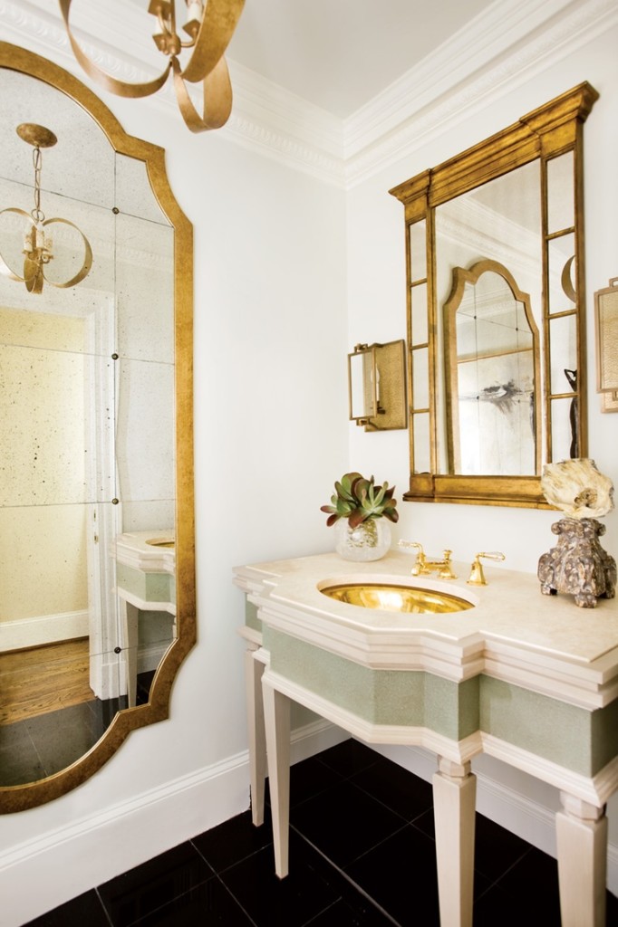 All That Glitters is Gold – 10 Drop-Dead Gold Bathrooms ...