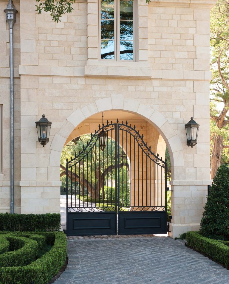 Important Factors to Consider Before Choosing Gates for Your Home ...